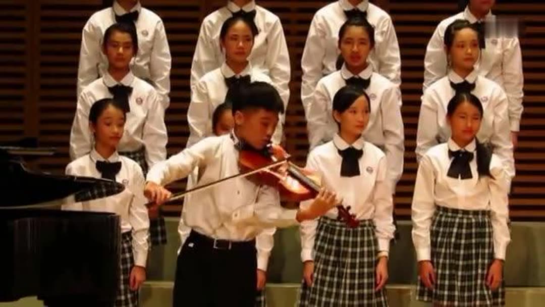 《时间都去哪了》 中山市一中初中部合唱团 2016中山市少儿