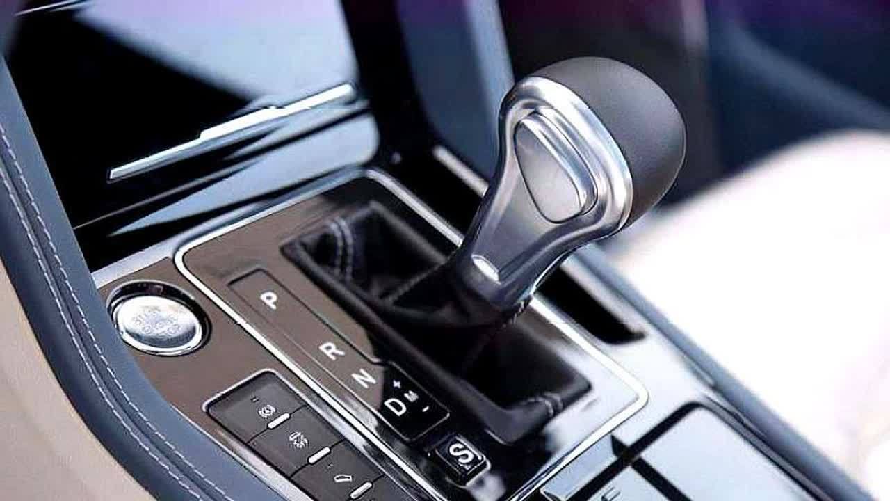 自动挡起步先挂N档?老司机:这才是正确起步,别被忽悠了