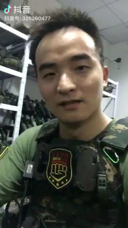 CS俱乐部体验水弹,出汗的感觉比健身房打卡爽!