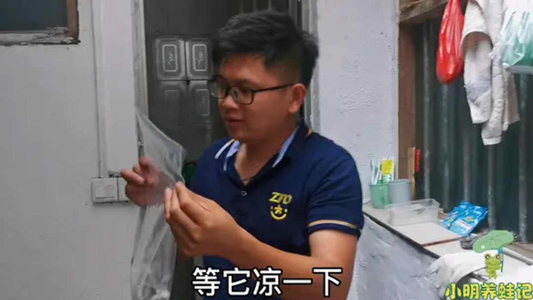 寄斗鱼没有充氧机怎么办?小明翻出了一个增氧机,这能行的通吗?
