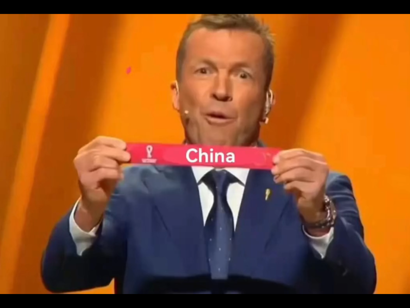 家人们,绷不住了。世界杯抽签。