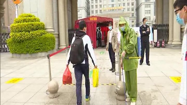 石狮:家校“点对点”轨迹出行 确保师生健康安全