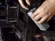 铁管不锈钢管锌钢管切断最好用冲床下料切管模具裁料更快更好用超级...