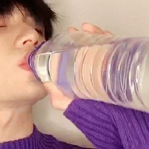 貳拾不是二十 