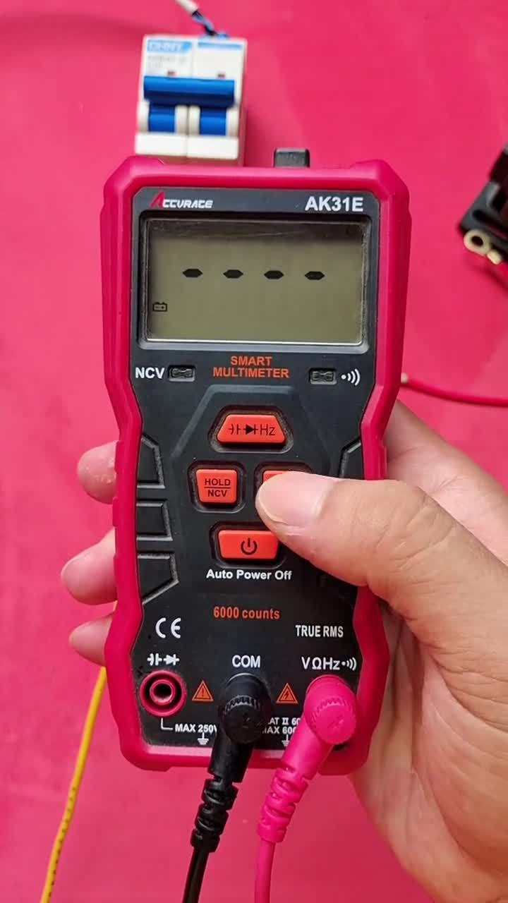 很好用的一款万用表哦