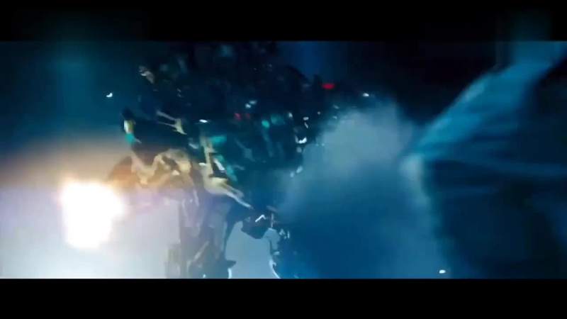 会自己变形的玩具?定格动画变形金刚1玩具眩晕