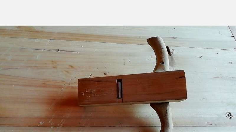 纯手工打造迷你木工刨,仅手掌大小