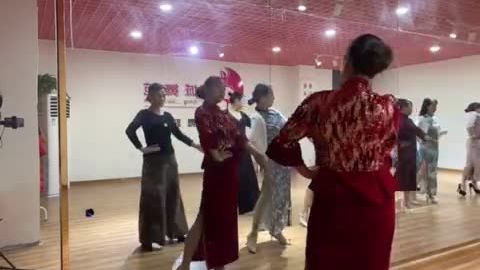 #旗袍,中国和世界华人女性的传统服装