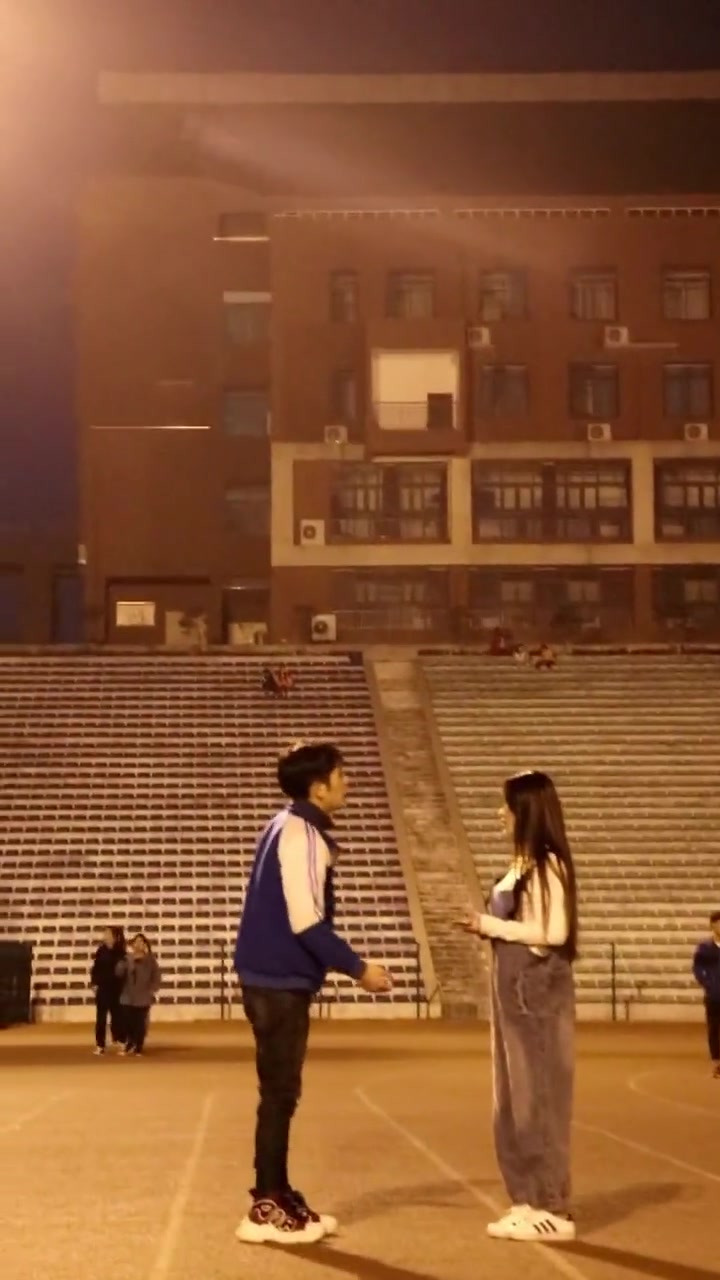 背叛的网管他教你如何撩妹能让女生主动向你告白