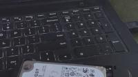 硬盘是损坏的,通电后发出异响,电脑也无法读取硬盘
