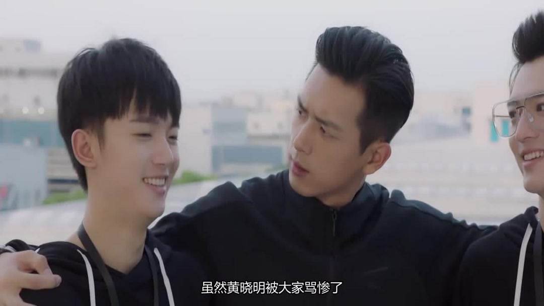 杨紫亲自开扒王俊凯微博,小秘密全被发现了,这波中餐厅不亏