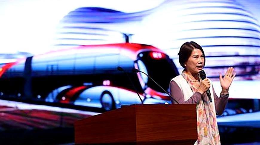 董明珠造首款纯电动货车!满满的黑科技,刘强东赞不绝口!