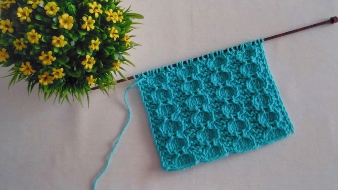 教你如何用毛线编织链条花纹,步骤详细,简单易学!