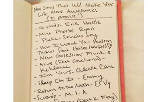 【Taylor Swift】推荐新歌曲目!霉霉亲手写的歌单哦~~