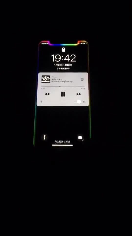 锁屏跑马灯! 效果不错! 。