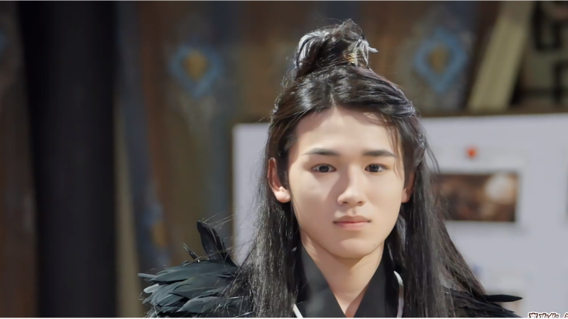 红雷哥看完宋亚轩的表演,赞不绝口,亚轩都害羞了|萌探探探案