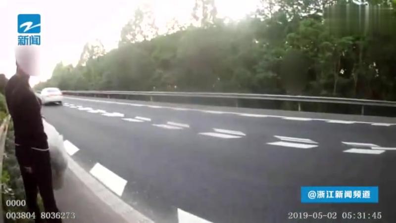 【高速上的奇葩事,请速度停止这些危险动作!】五一小长假,哪里人最多...