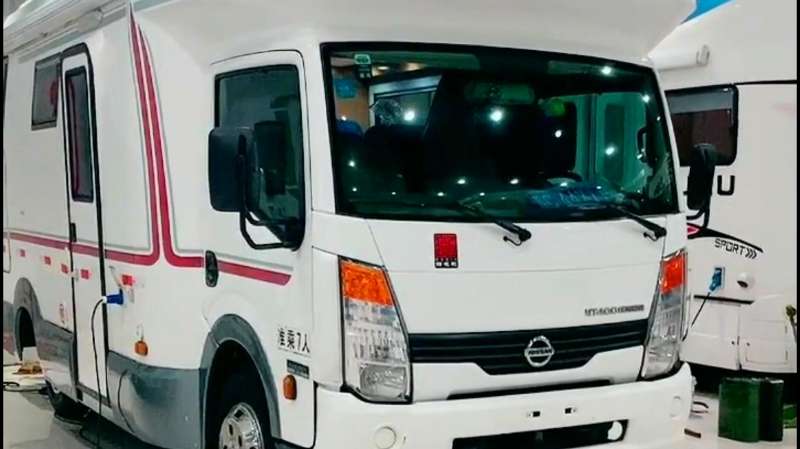 霸气复式房车,蓝牌C本可驾,冰箱微波炉样样齐全