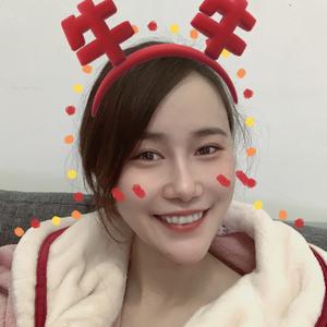 Yumi哩哩 