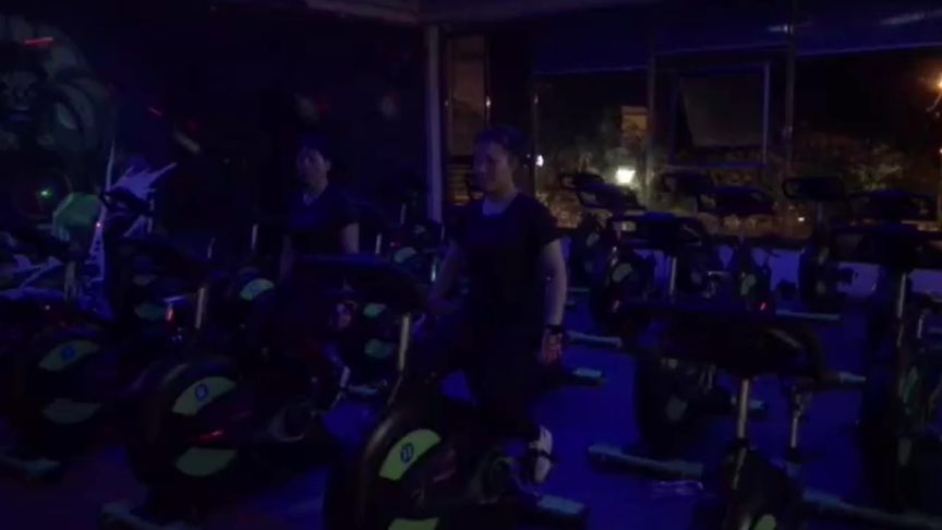 #动感单车 #花式动感单车 #运动 那时候真开心