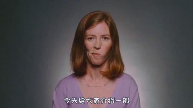 女子拥有神奇能力,能将扑克牌当作信用卡,可以无限制刷!