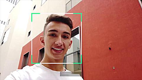 海陆空- DJI 大疆 Osmo Pocket 口袋灵眸 相机使用教程-智能跟随模式...