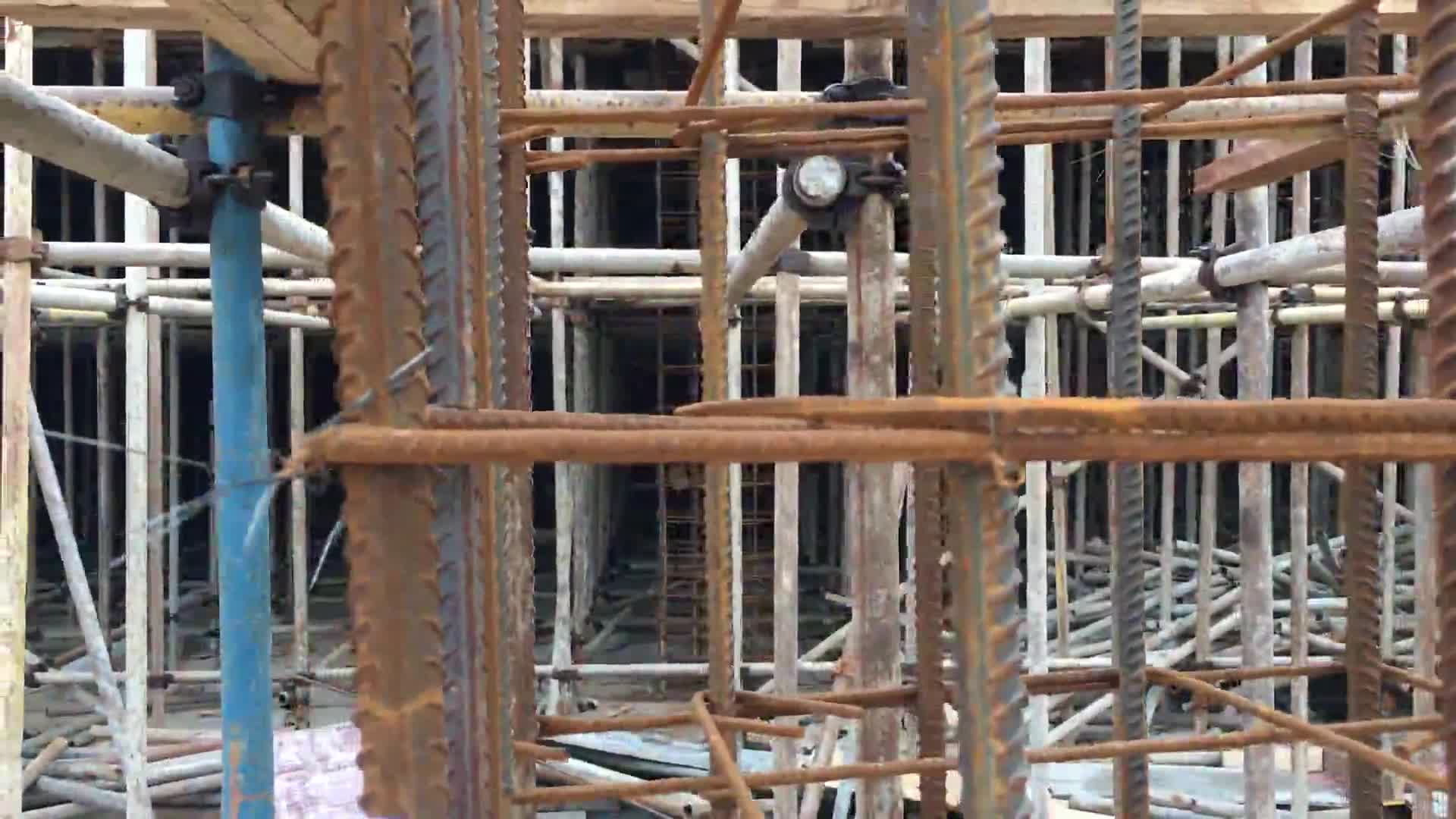 框架柱钢筋锚固长度