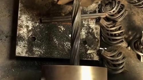 电脑编辑程序,就能自己进行工作,机械的魅力