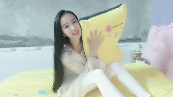 漂亮的琪琪给大家介绍非常实用的生活用品