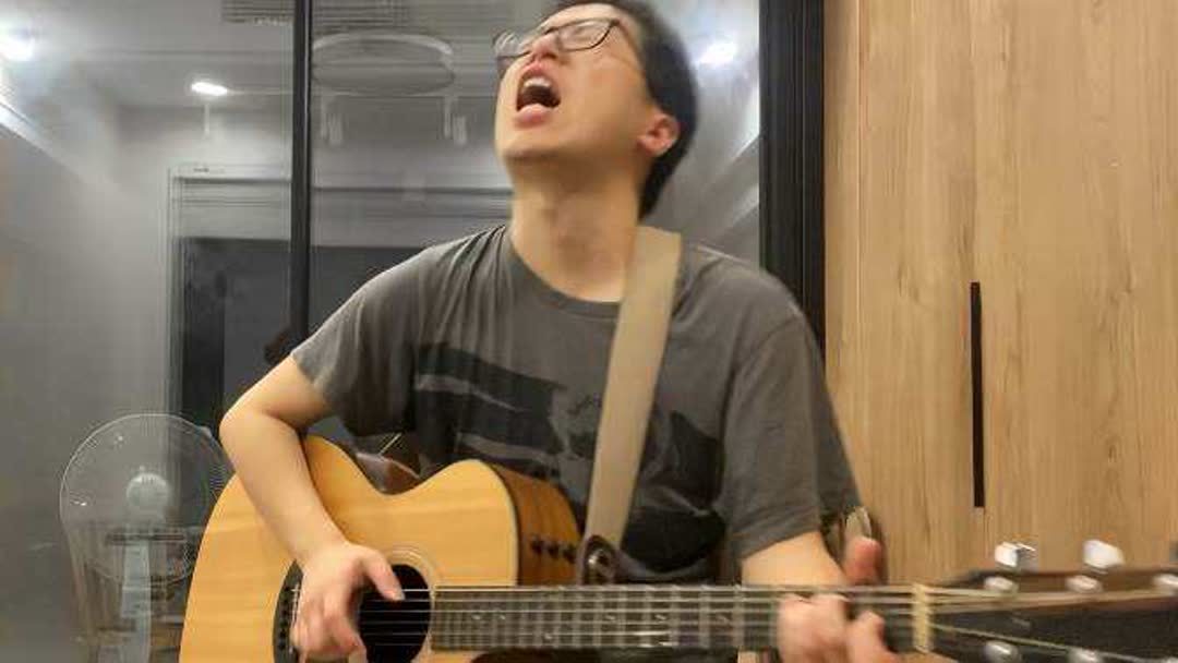 《热爱105度的你》 我保证这次唱的不错