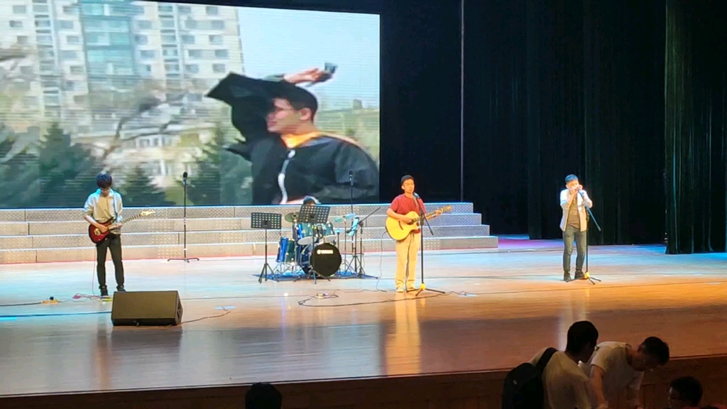 《花海》彩排哈尔滨工程大学 智能科学与工程学院 毕业晚会