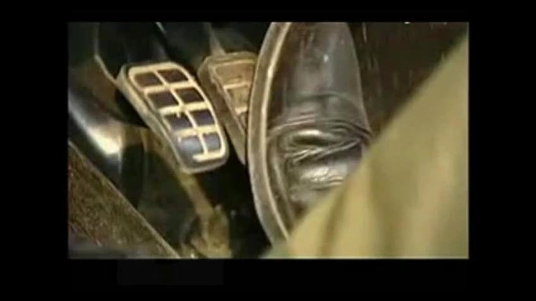 汽车驾驶教程 定位停车技巧