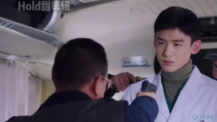 城池营垒:危机再次升级,毒贩知道了邢克垒特警身份,和与米佧的情侣关系