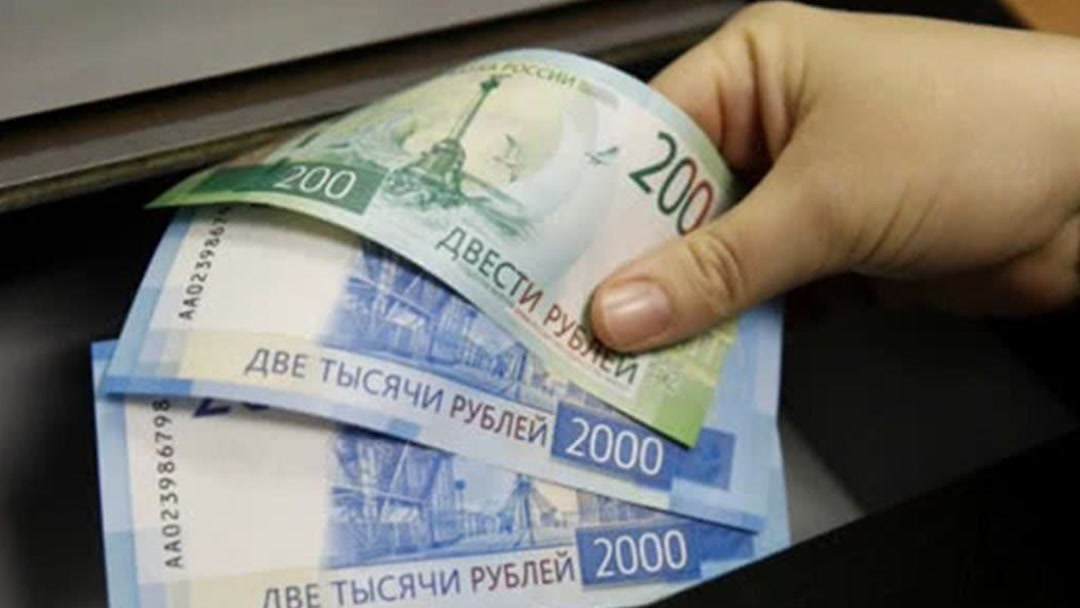 1万元人民币约兑换95000卢布,在俄罗斯都能干啥?搞懂了!