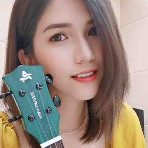 小小凤尤克里里 