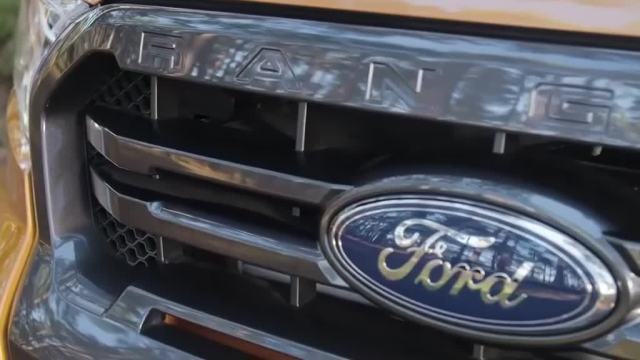 全新福特Ranger Wildtrak豪华皮卡车亮相,可以轻松面对任何地形