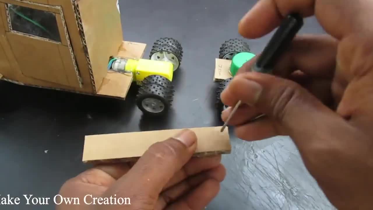 趣味发明DIY-用纸板制作大卡车