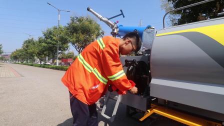 电动三轮洒水车高压冲洗路面清理垃圾桶