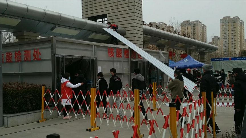 返回郑州的朋友注意了,需要向社区报备并做核酸检测