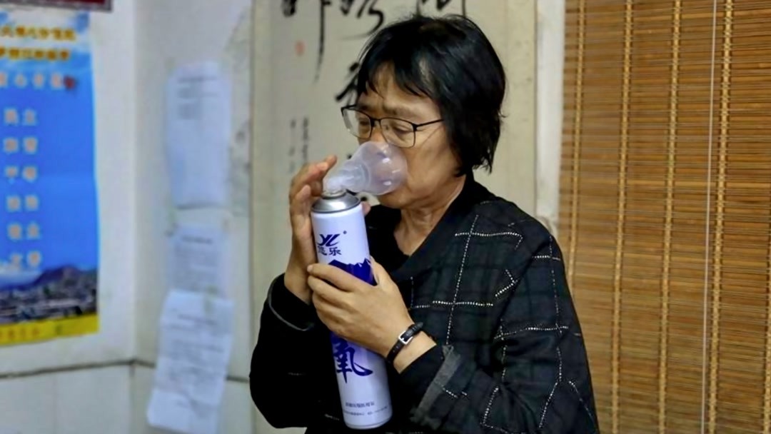 张桂梅为何拒绝明星百万捐款?原因竟是这个,简直太伟大了!