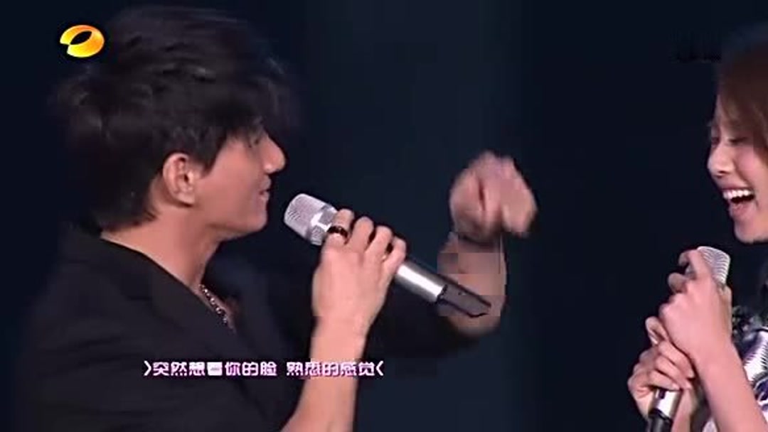 湖南卫视2012跨年演唱会 吴奇隆刘诗诗《等你的季节》