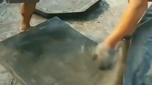 橡胶模具就是方便,永不损坏,中国的制造技术就是牛!