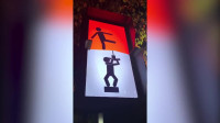 太可爱!动画片版红绿灯引路人围观,创意小视频萌翻网友