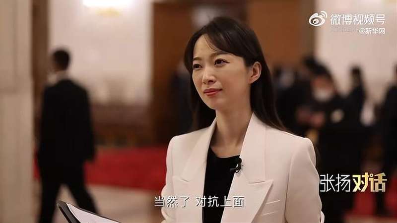 对喜欢足球的女孩子水庆霞这样说【张扬两会访谈|中国女足主教练水...