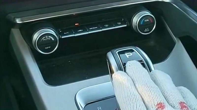 买车手动还是自动挡?少花冤枉钱我来告诉你