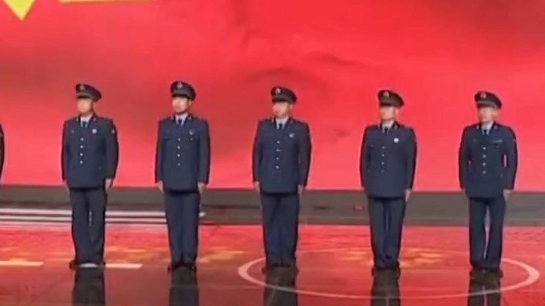 汶川地震13周年,空降兵15勇士点名答到,其中的10位已经退出现役