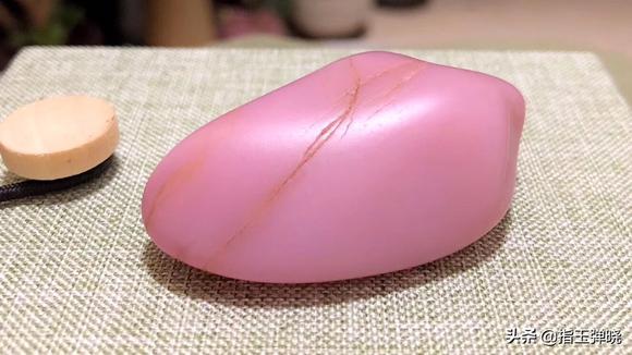 和田玉基础知识:“和田玉”的广义和狭义之分是什么意思?