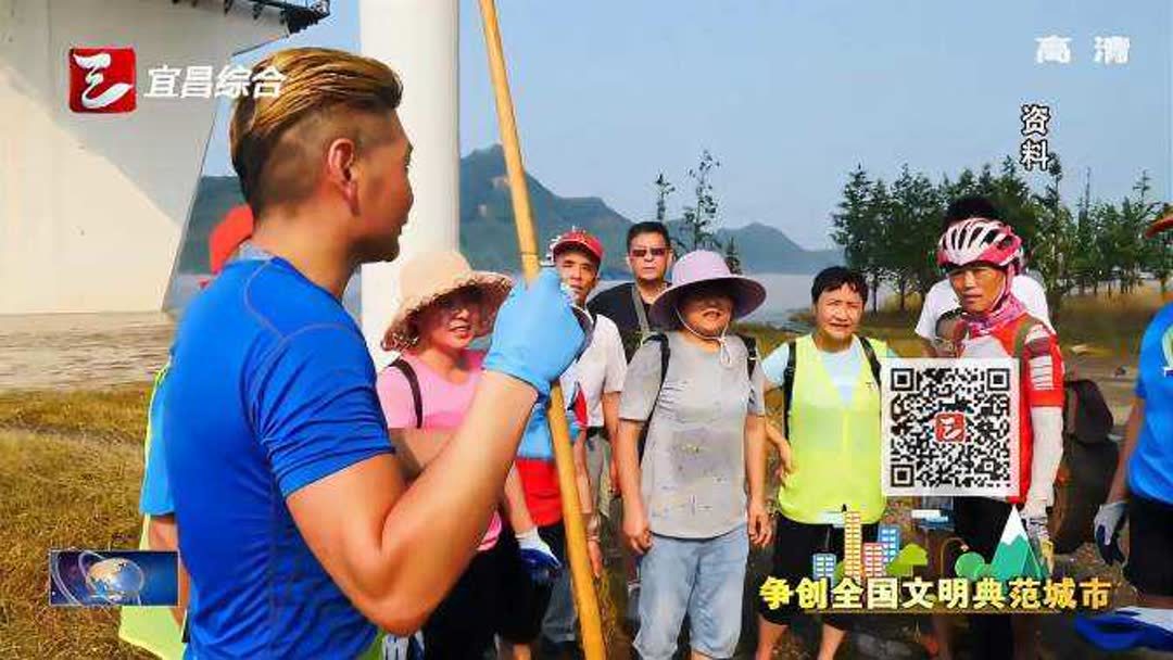 争创全国文明典范城市 德育+服务 文明润心田