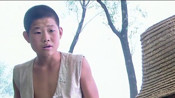 小兵张嘎:嘎子喝水不给钱,自爆八路身份却被质疑,太没面子了