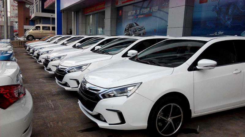 广深放宽汽车摇号竞拍指标!到明年年底,广州增10万深圳增8万